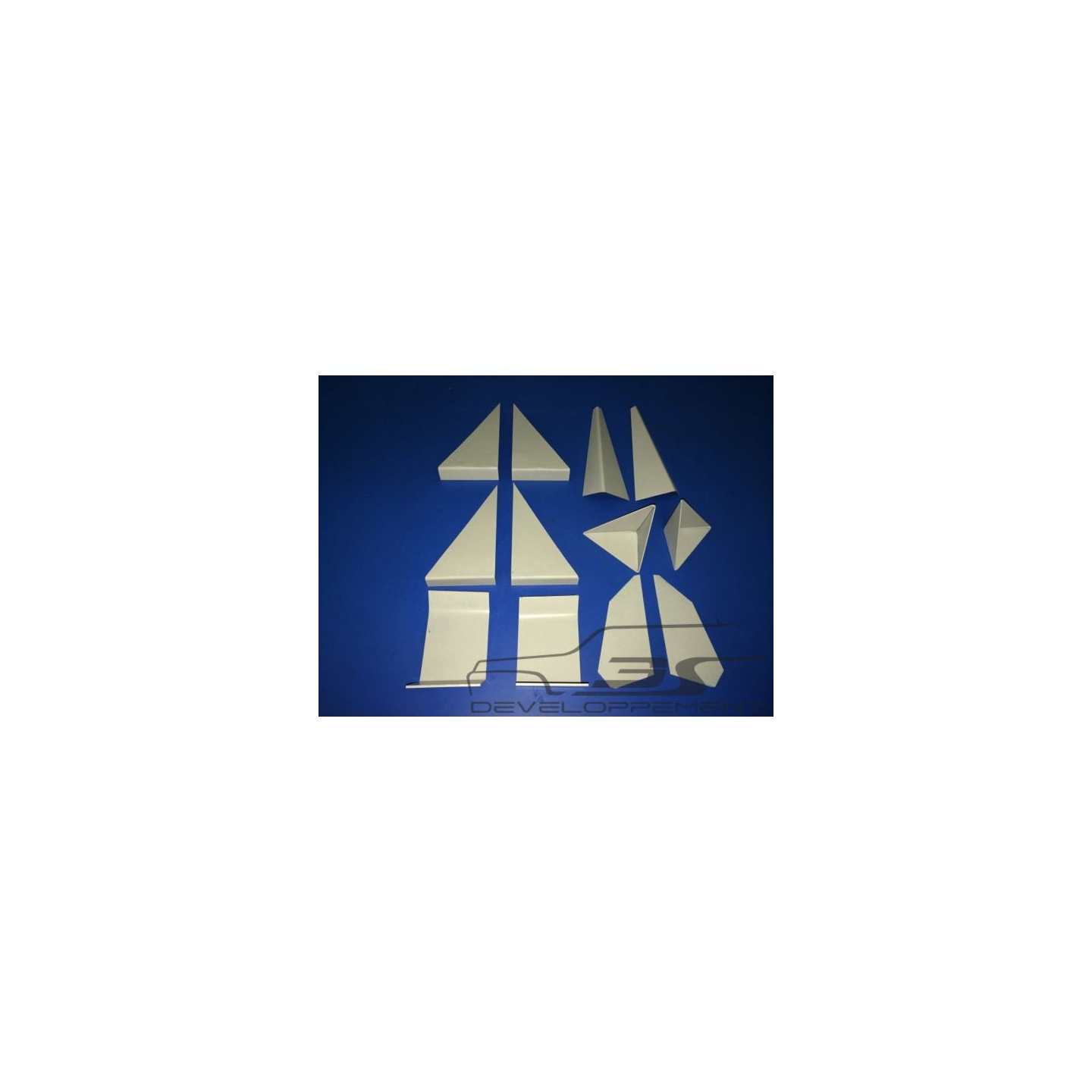 Kit goussets pour compartiment AV TDCRenforts à souder
